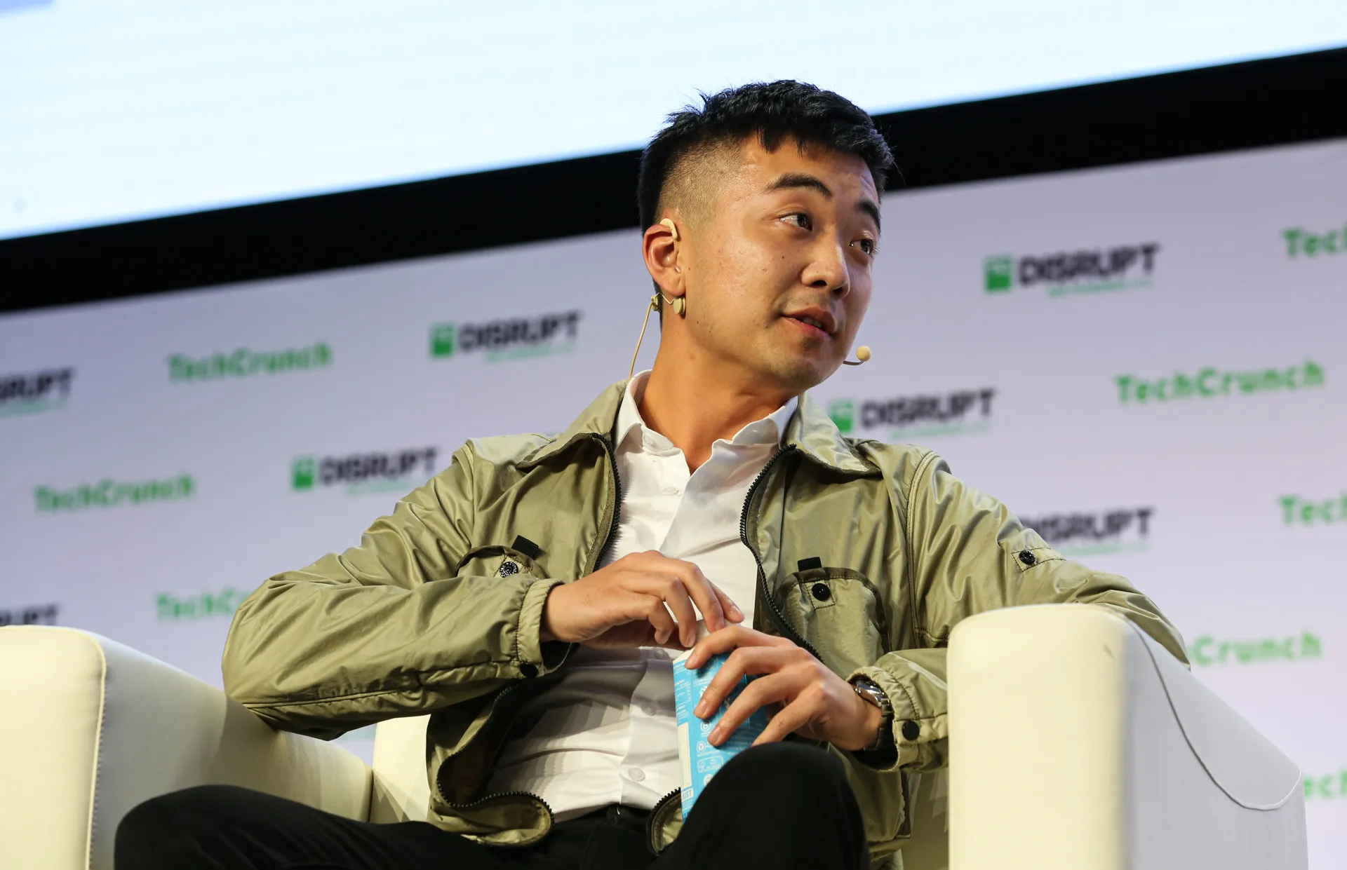Carl Pei: conheça a história do cofundador da OnePlus - Horizon Tech News